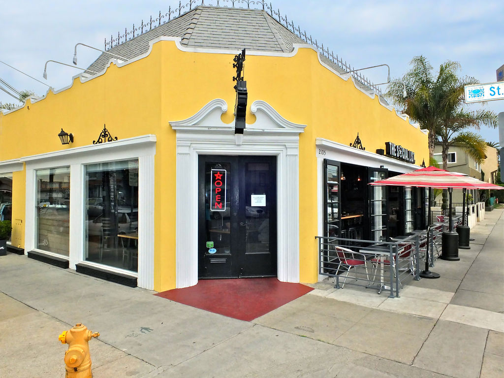 Take A Walk on 4th Street Retro Row - ShowMeHome.com